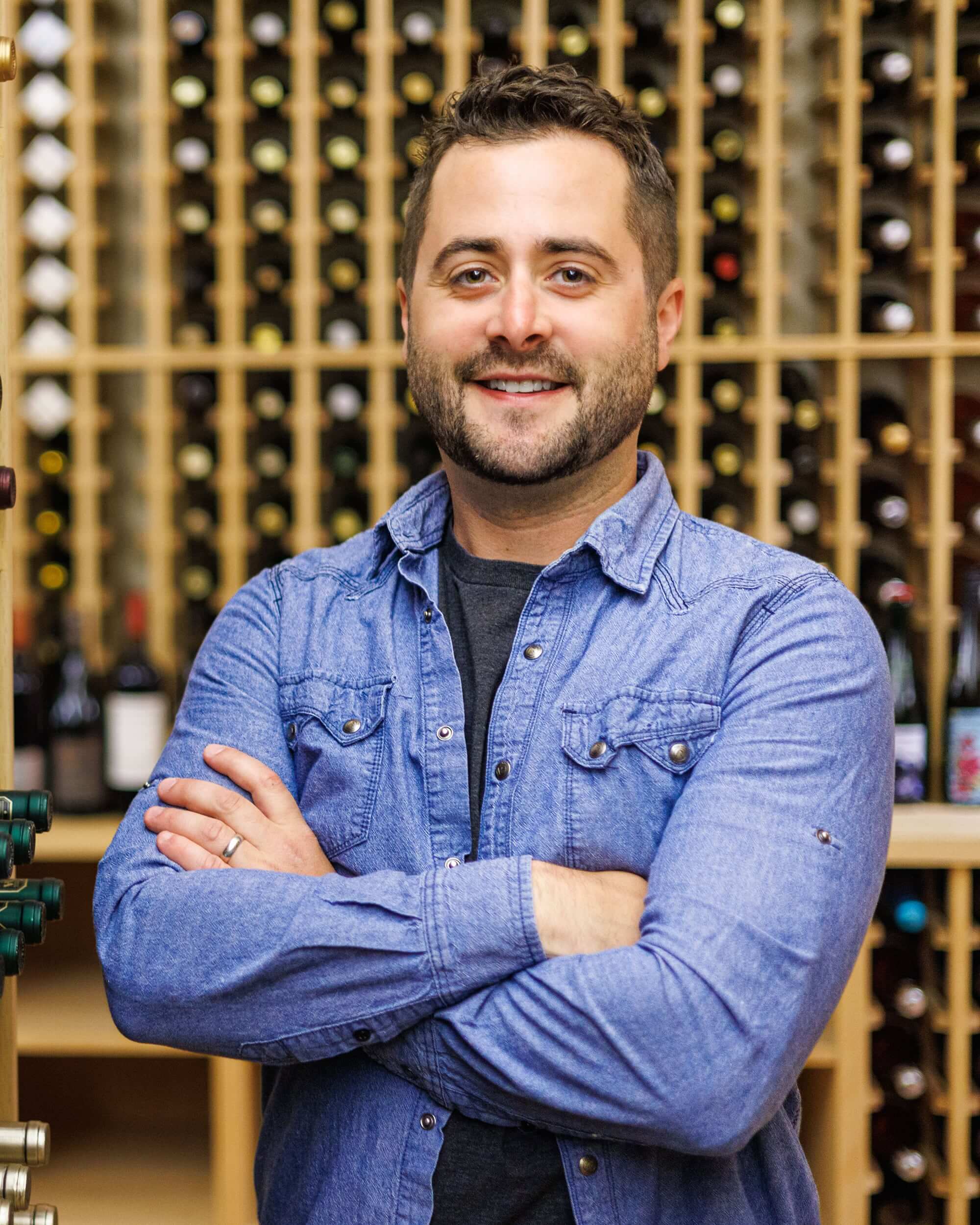 Contact CWL – Canadian Wine Library